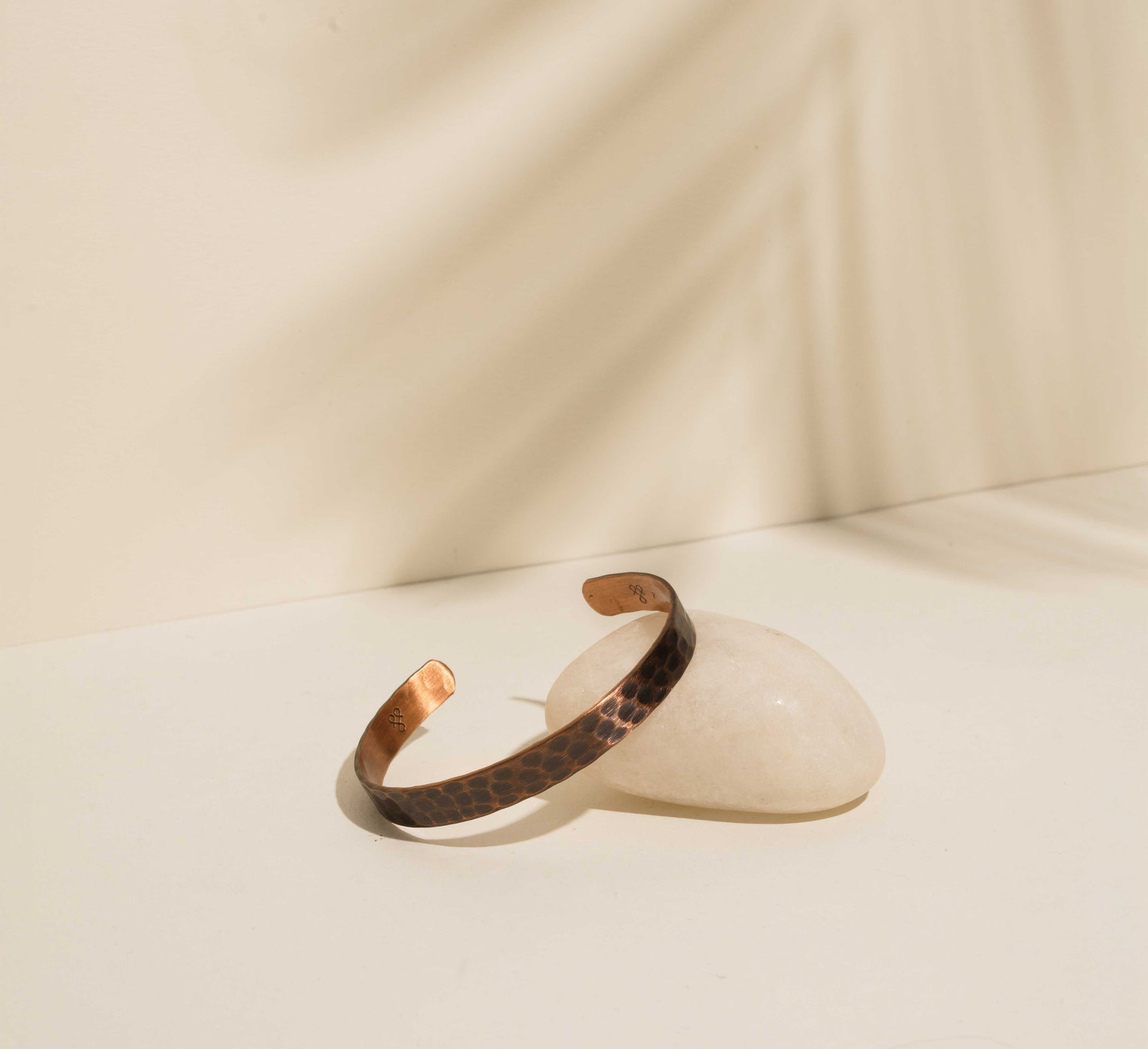 Copper Bracelet Turning Skin Green? Causes & Tips